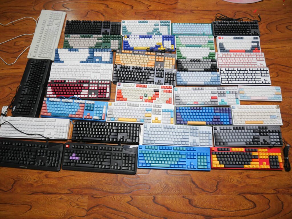 TOP 5 Best Mechanical Gaming Keyboards 2025 UK – flychoose.com